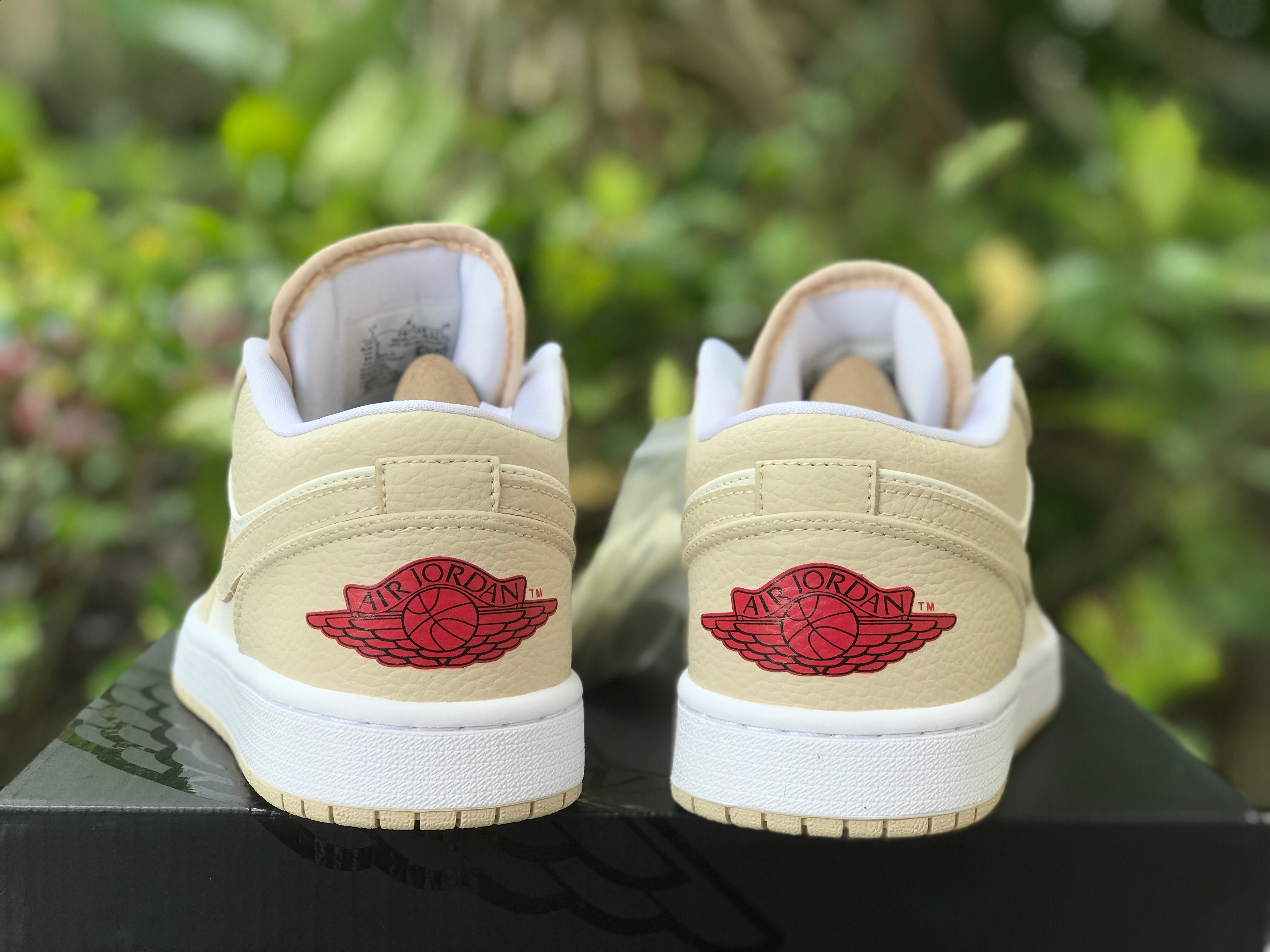 Air Jordan 1 Low SE Sail Rattan Université Rouge – ChaussuresRéplique ...